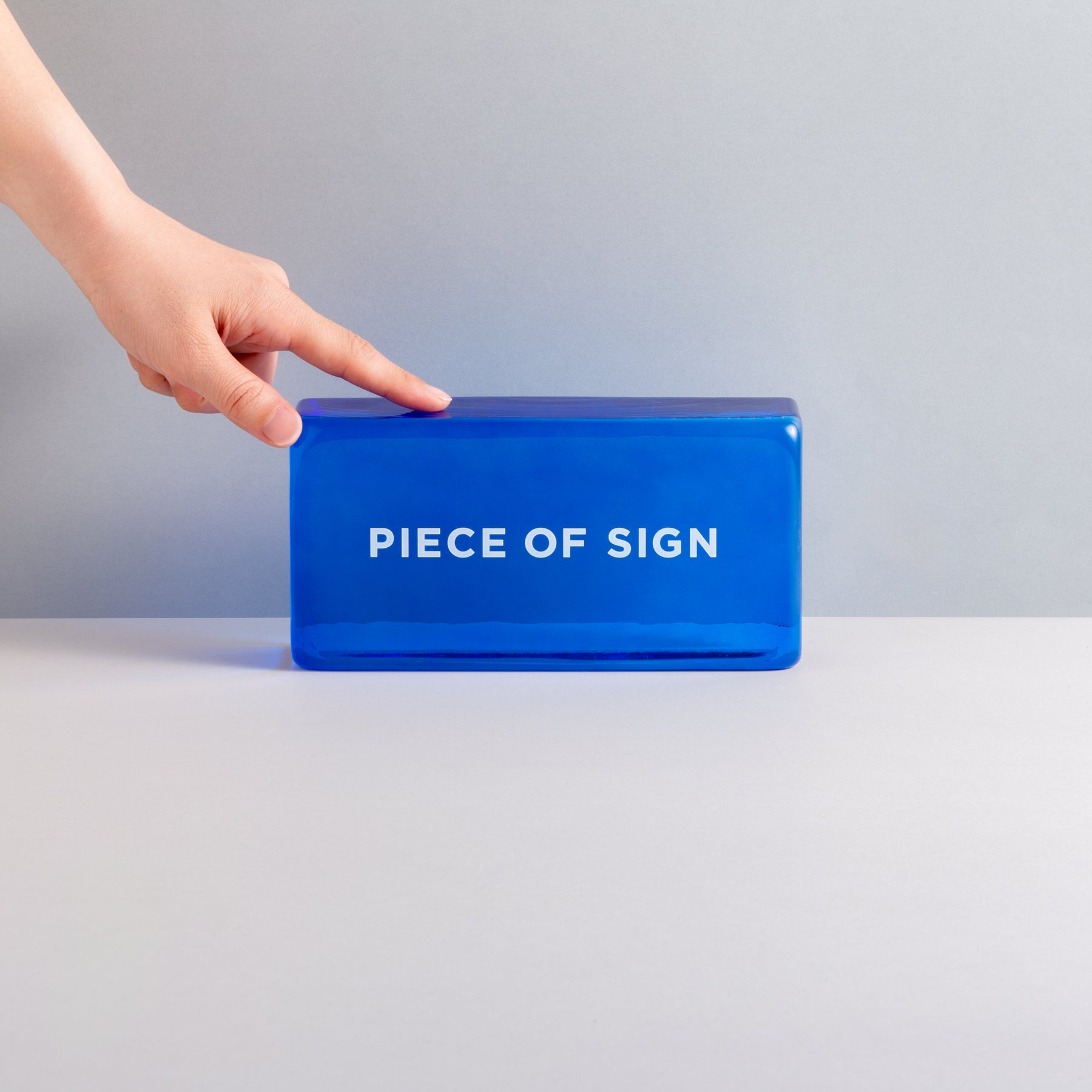 GLASS BLOCK サイン